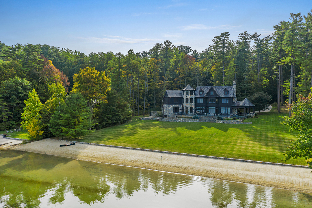 A Stately & Serene Home Lists on Connecticut's Twin Lakes