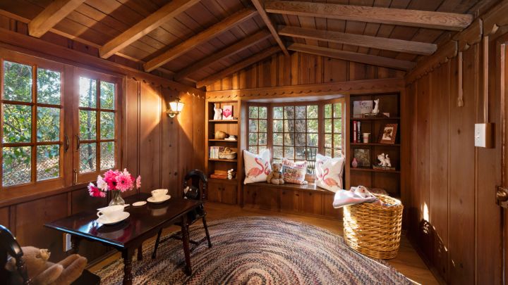 USC Puts President's Estate on the Market for $24.5M - DailyDEEDS