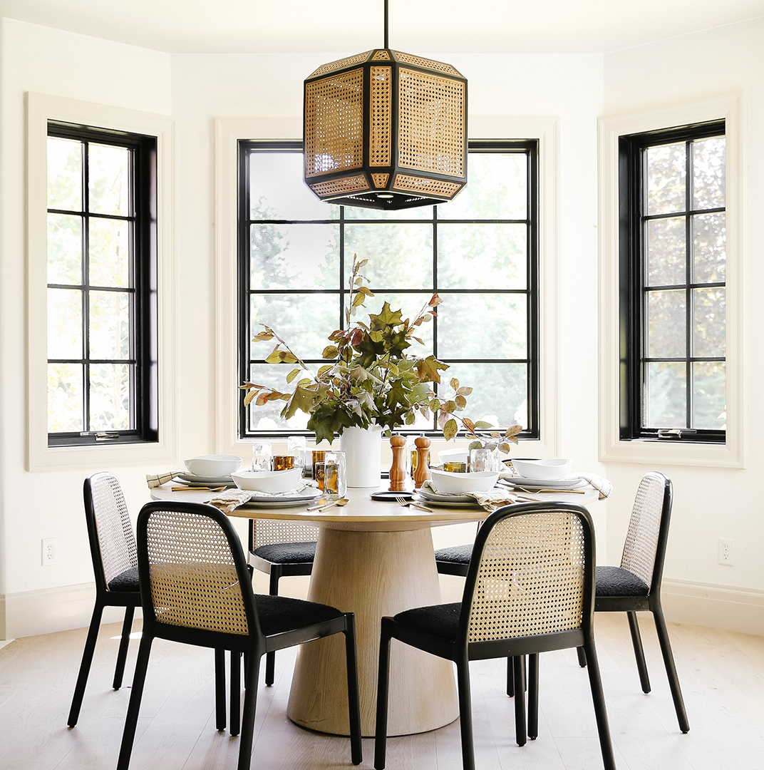 The 15 Hottest New Light Fixtures of 2021 - Cottages & Gardens
