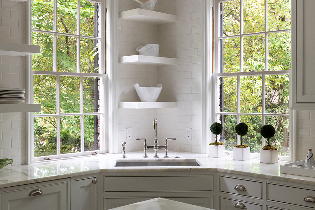 Best-Selling Author Emily Giffin Wants $9M for Her Elegant Atlanta ...