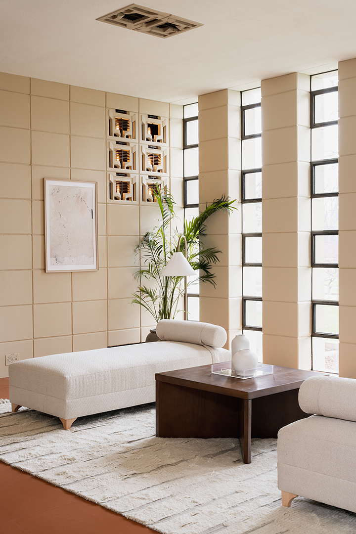 A Rare Frank Lloyd Wright Concrete Masterpiece Lists for $8M in ...