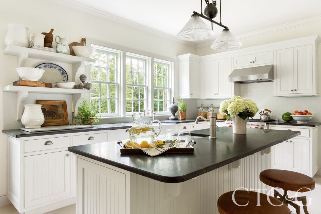 Tour a Designer's Peaceful Litchfield County Retreat - Cottages & Gardens