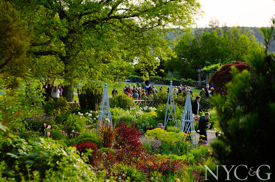 Wave Hill Spring Gala 2023 - Cottages & Gardens
