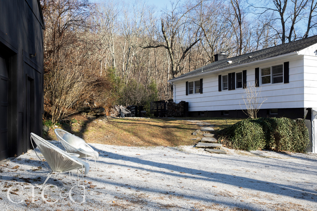 This Split-Level Home is Now a Suburban Oasis - Cottages & Gardens
