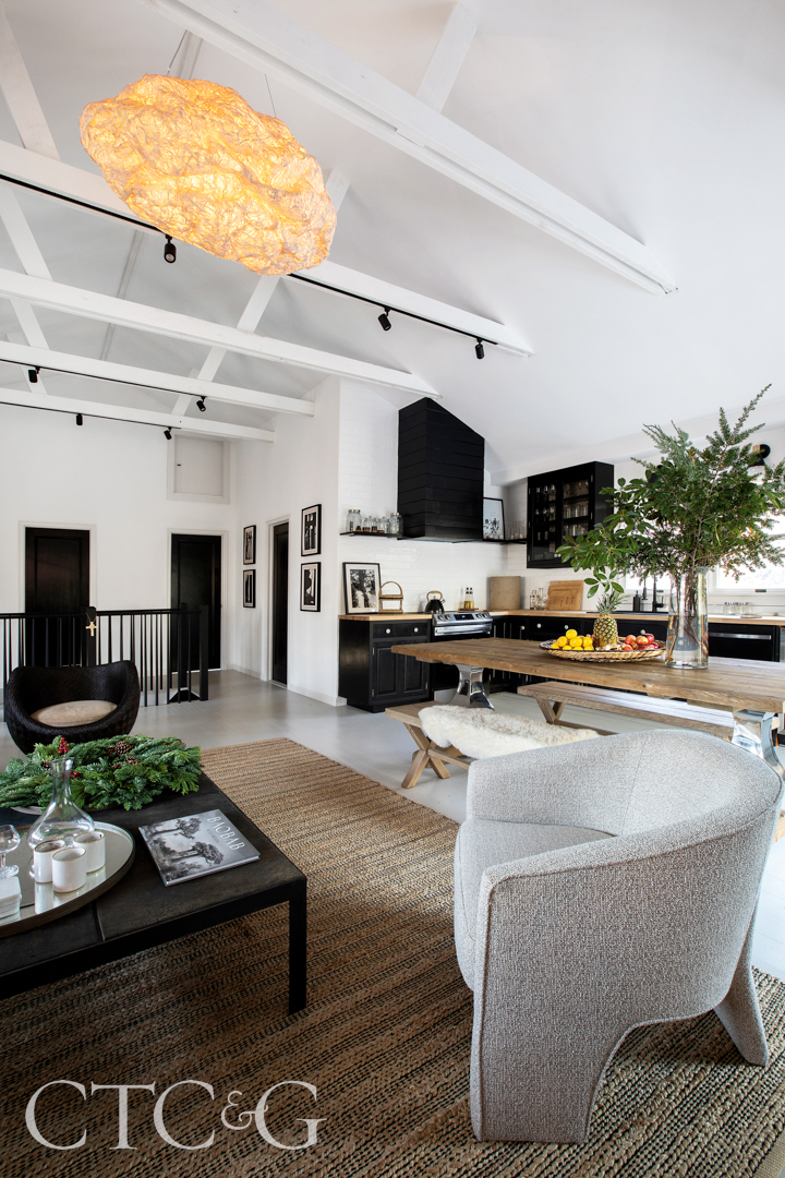 This Split-Level Home is Now a Suburban Oasis - Cottages & Gardens