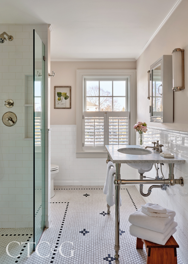 Tour an Updated 19th-Century Sea Captain's Cottage in Mystic - Cottages ...