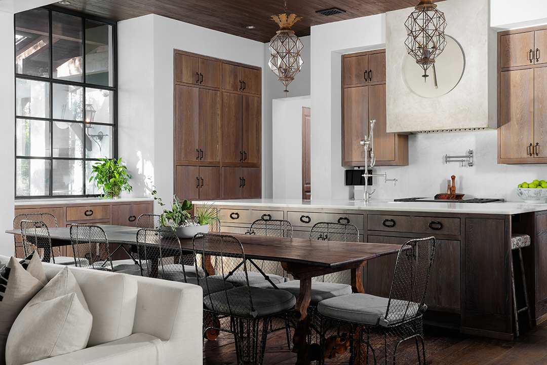 Tour a Mesmerizing Austin Estate Up for Sale with an Undisclosed Price ...