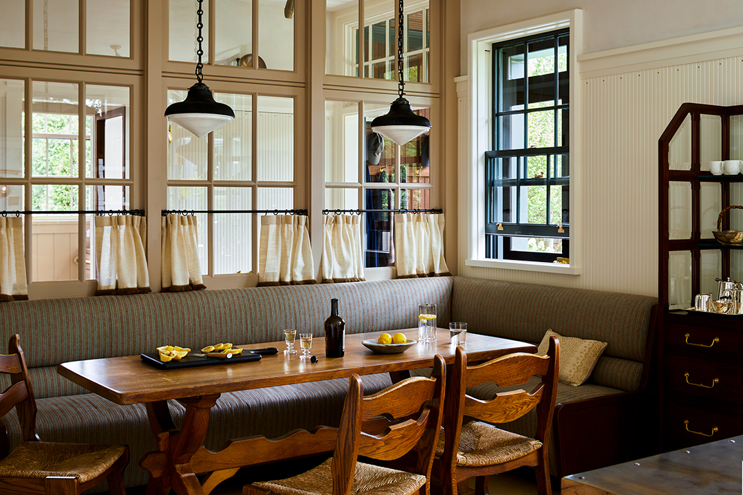 Interior Designer Bryan Graybill’s Artful Waterfront Home in Sag Harbor ...