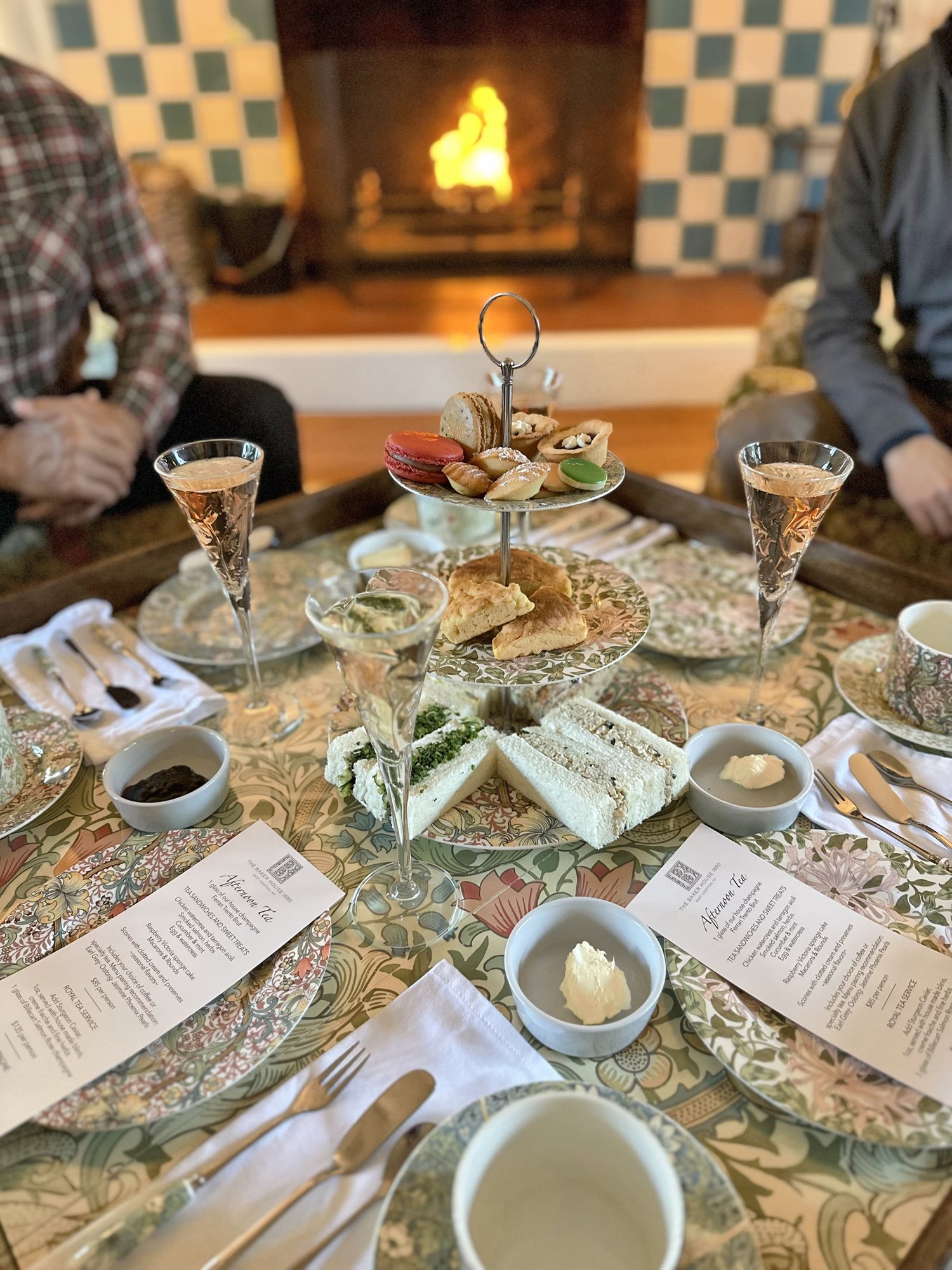 Afternoon Tea - Cottages & Gardens