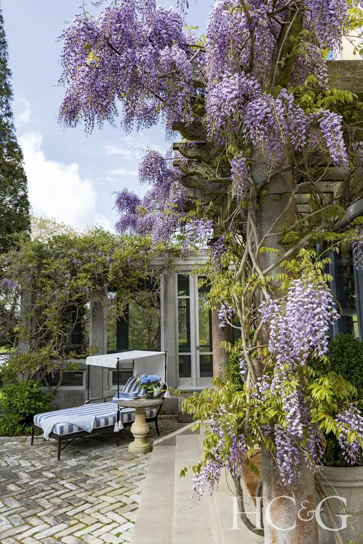 Peek Into Some of the East End's Most Gorgeous Gardens - Cottages & Gardens