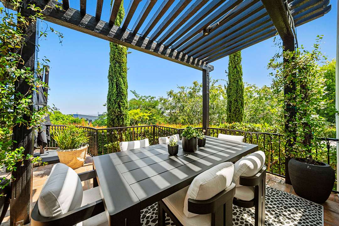 Singer Michael Feinstein's Swanky, Spanish-Style Contemporary Above ...