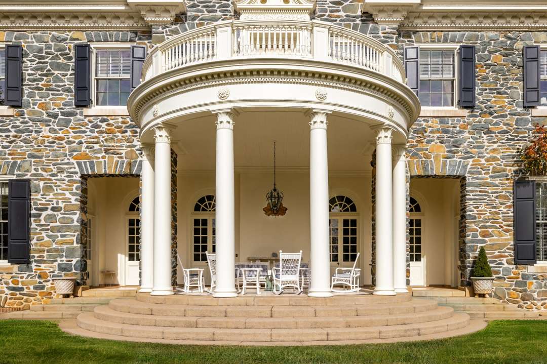 Cisco Co-Founder Sandy Lerner Aims to Sell Her Beautiful Longtime ...