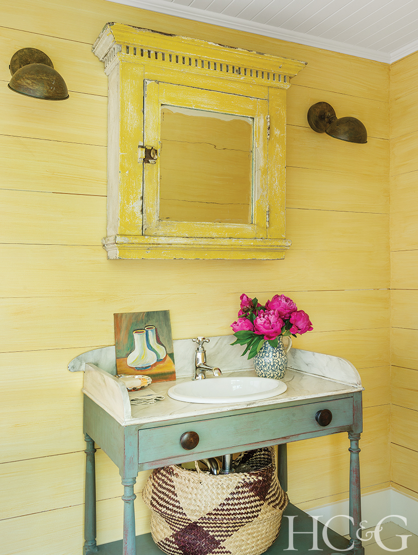 Tour a Charming English-Style Cottage in East Hampton - Cottages & Gardens