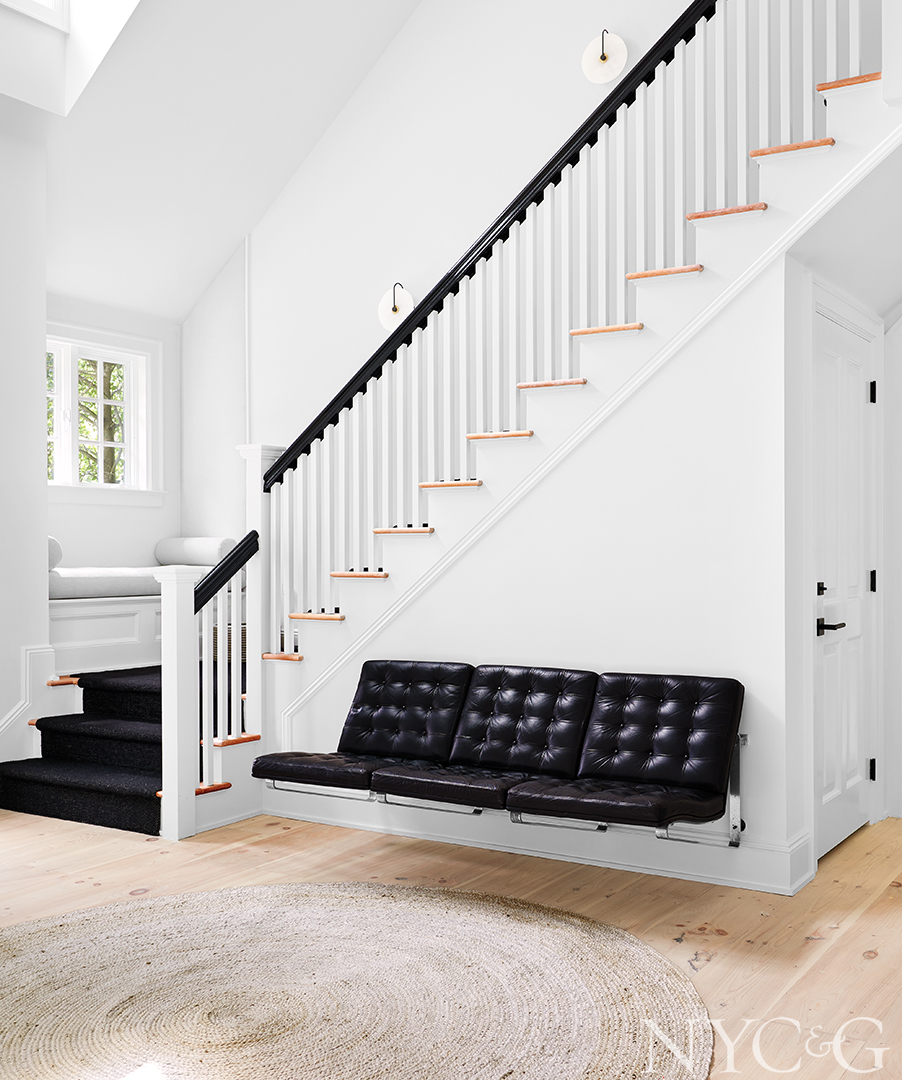 Decorator Timothy Godbold Transforms a Family's Bridgehampton Getaway ...