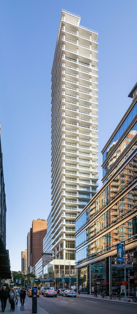 First Look: New Modern Building Unveiled on the New York Skyline ...