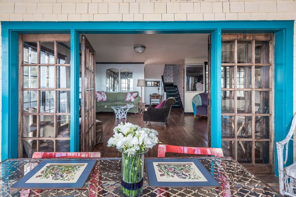 HBO ‘Girls’ Actress Jemima Kirke’s East Hampton Family Home Asks $3M ...