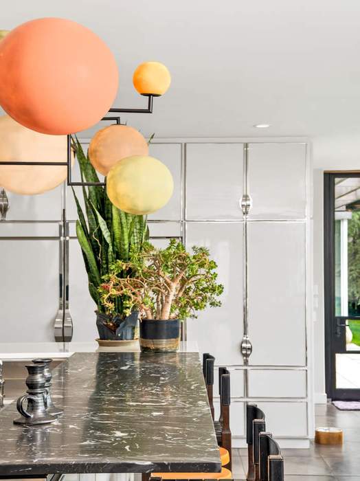 A Gorgeous Waterfront Home in Darien Seeks $16.9M - Cottages & Gardens